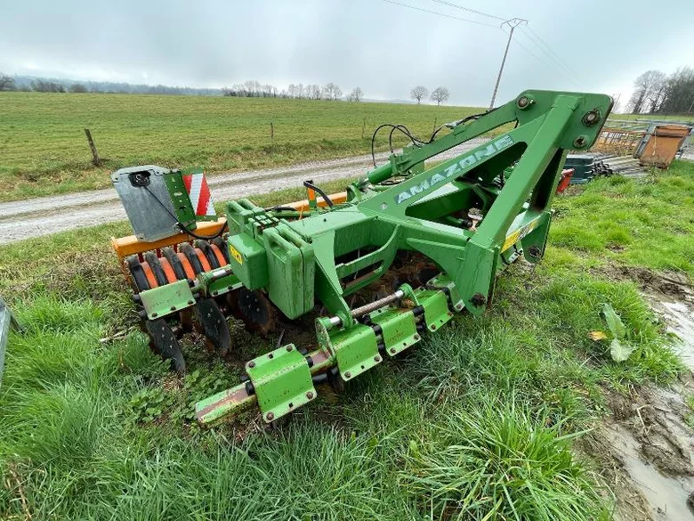 Outil du sol non animé AMAZONE CATROS 3501 - occasions Gonnin Duris